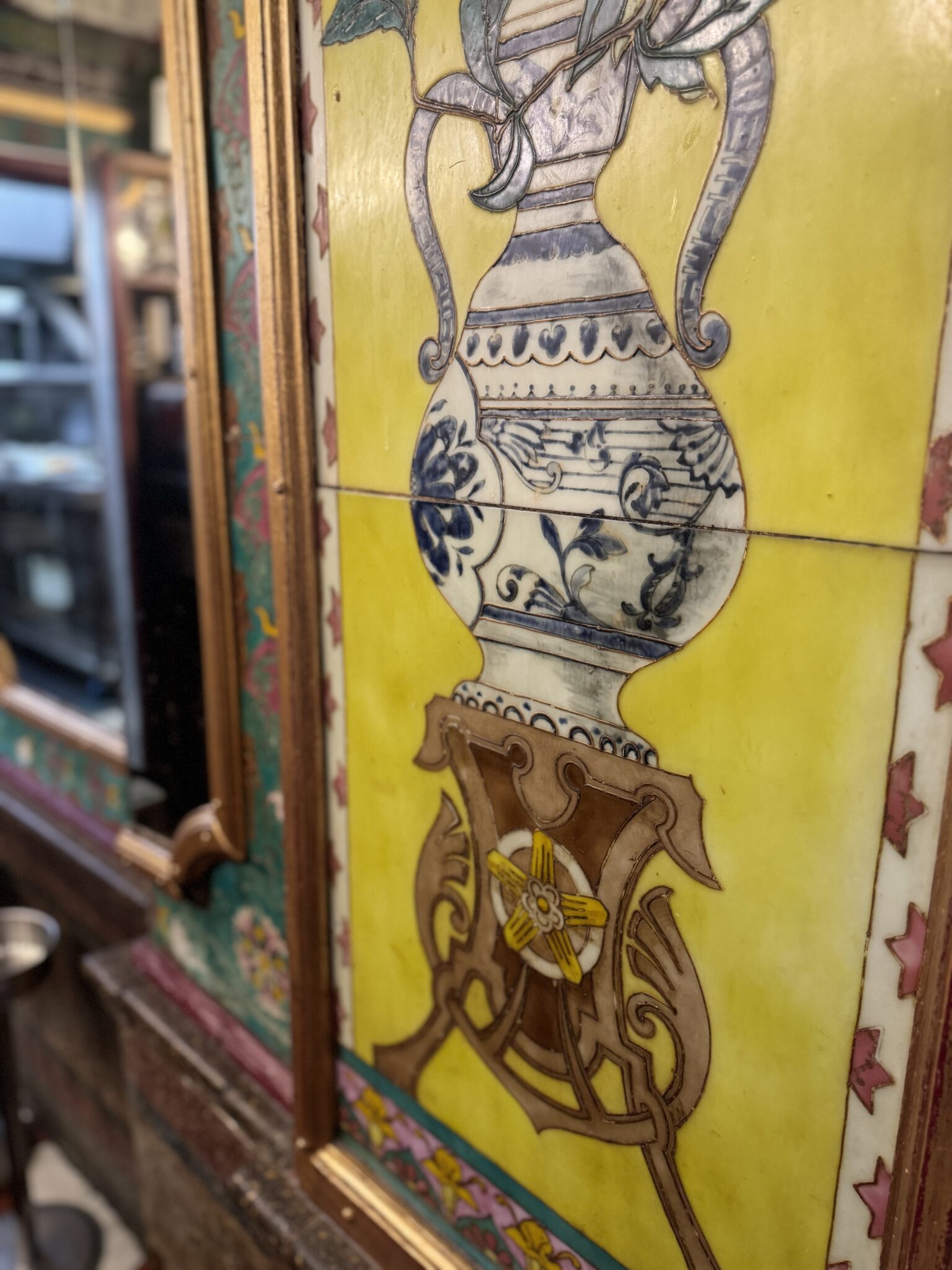 Petit Bouillon Pharamond Paris - Les Grandes Brasseries de L'Est ...