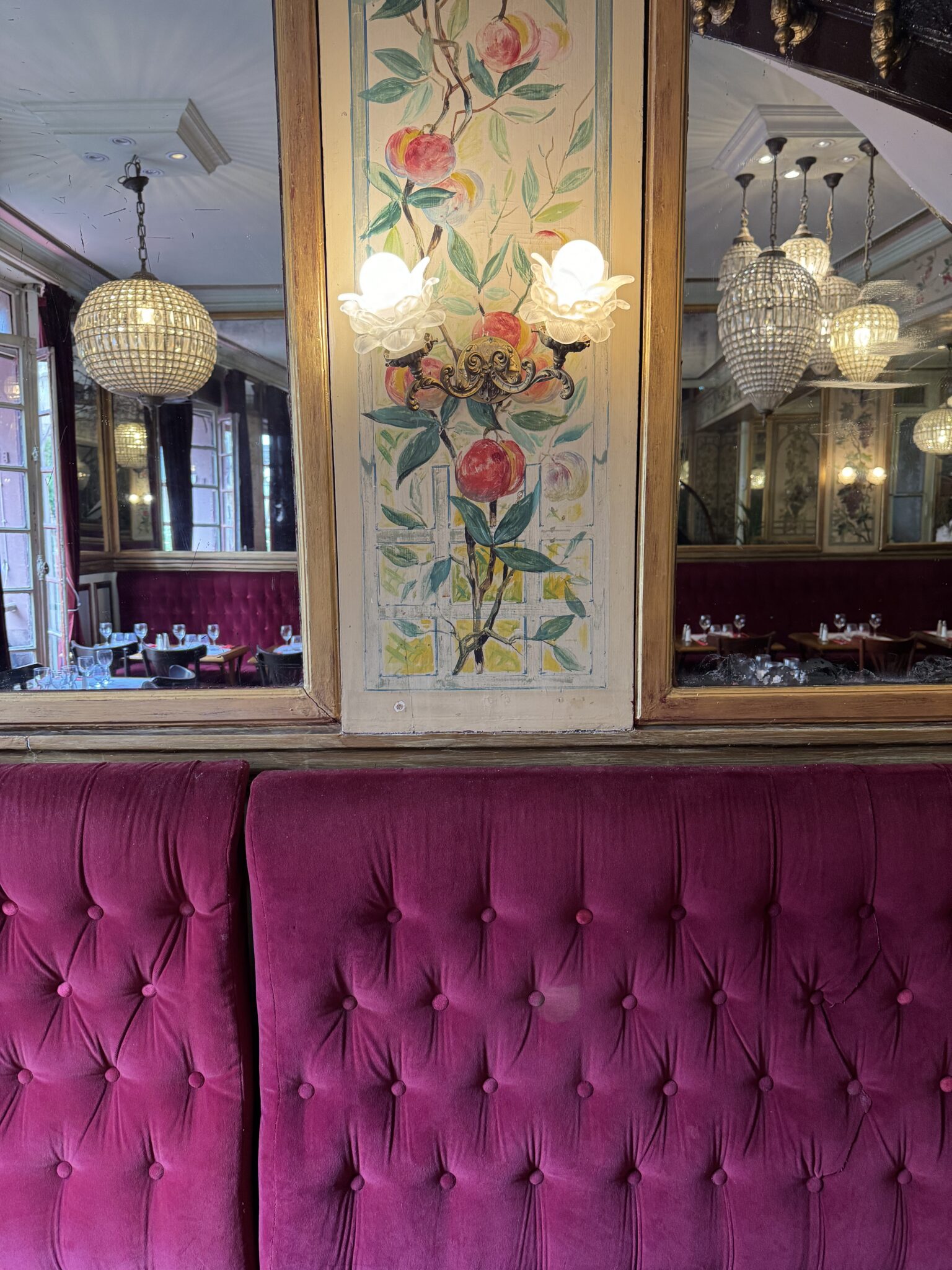 Petit Bouillon Pharamond Paris - Les Grandes Brasseries de L'Est ...